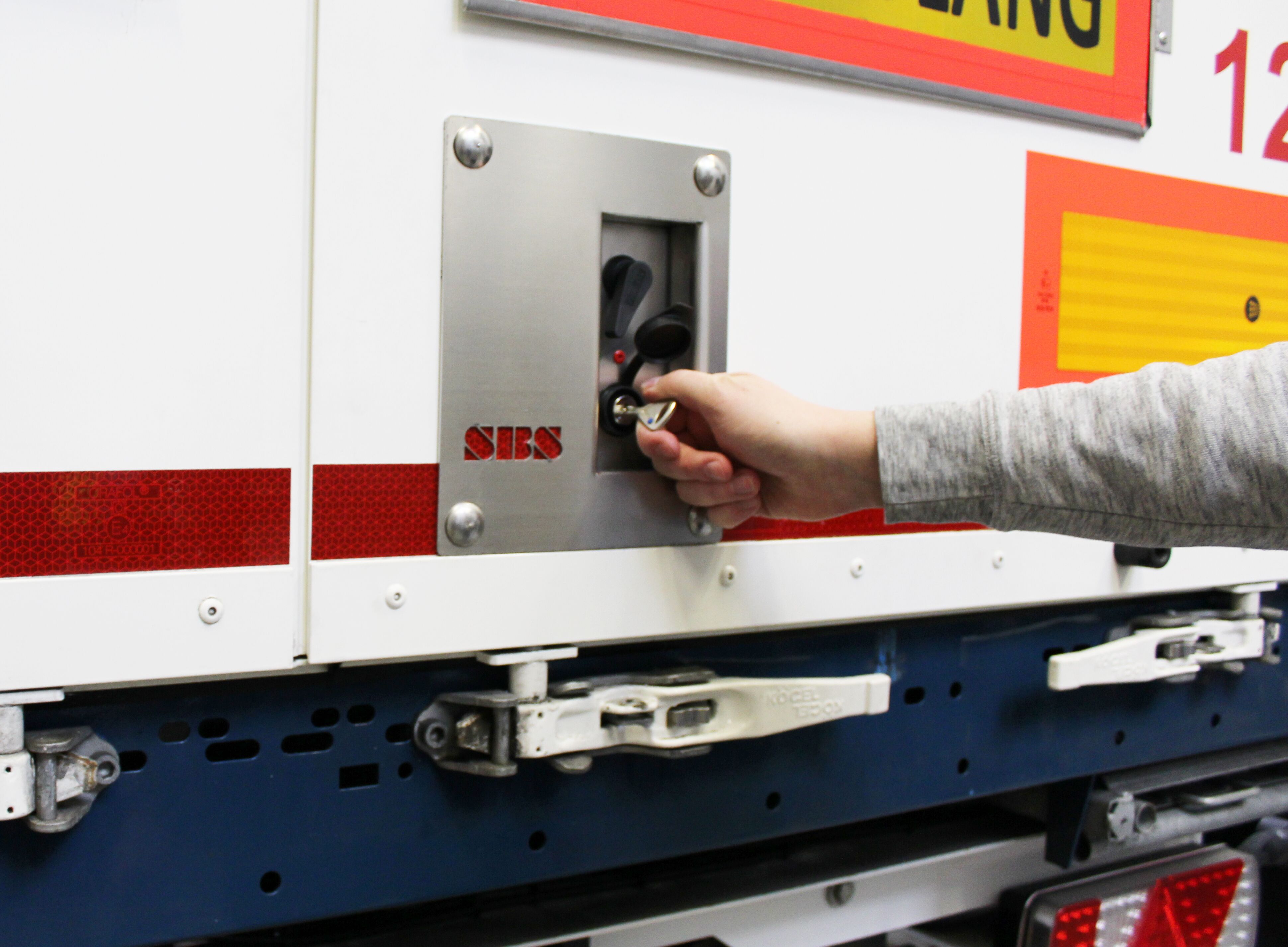 SBS BDL inlock trailer lock (57BDLINLOCK), SBS | Vehicle and cargo protection - Imbema